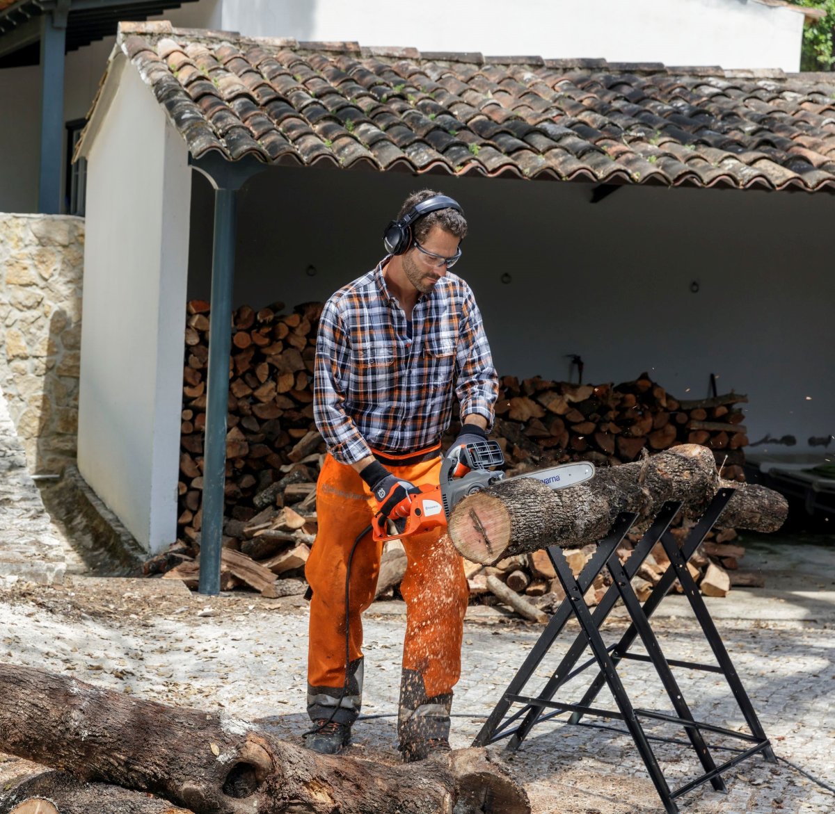 Elektrisk motorsav | Husqvarna el-motorsave